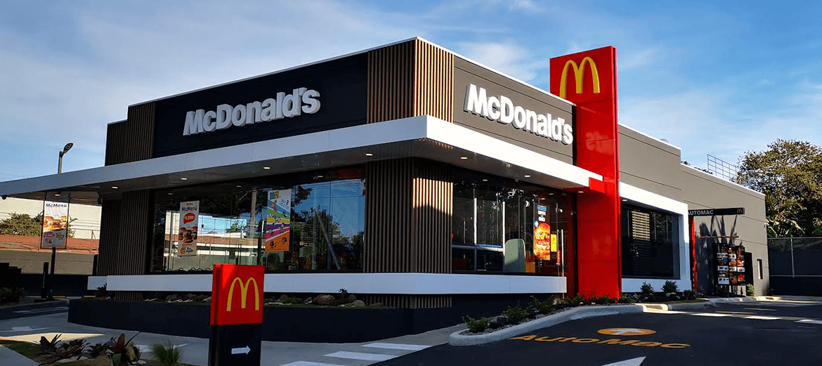 Contact Us - McDonald's: Burgers, Fries & More | McDonald's Pakistan